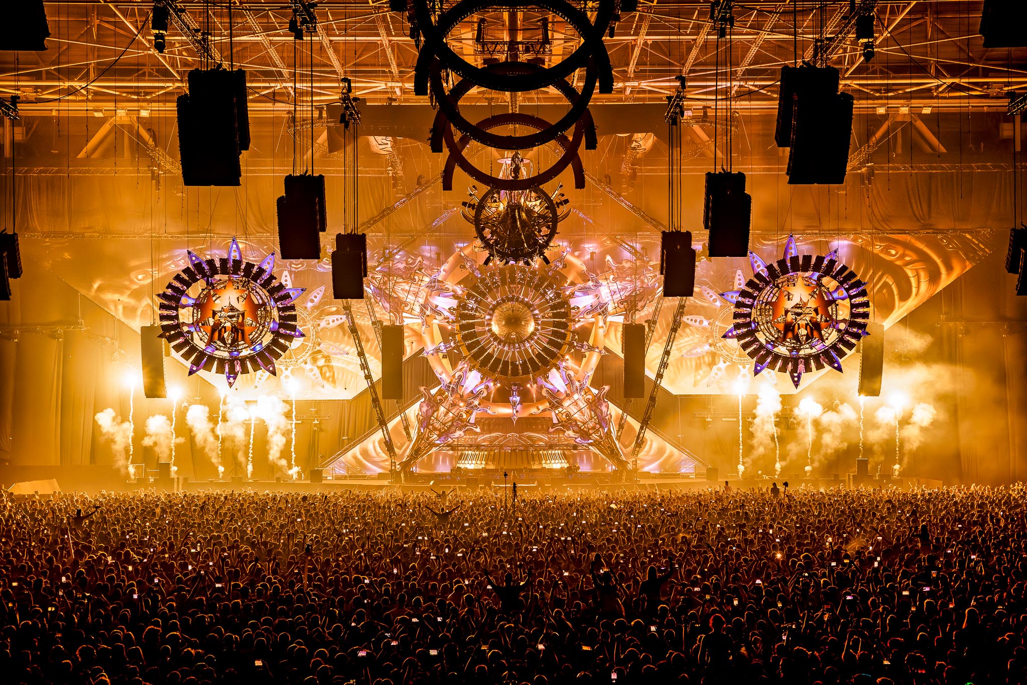 Qlimax Enter the Void - Backbone International