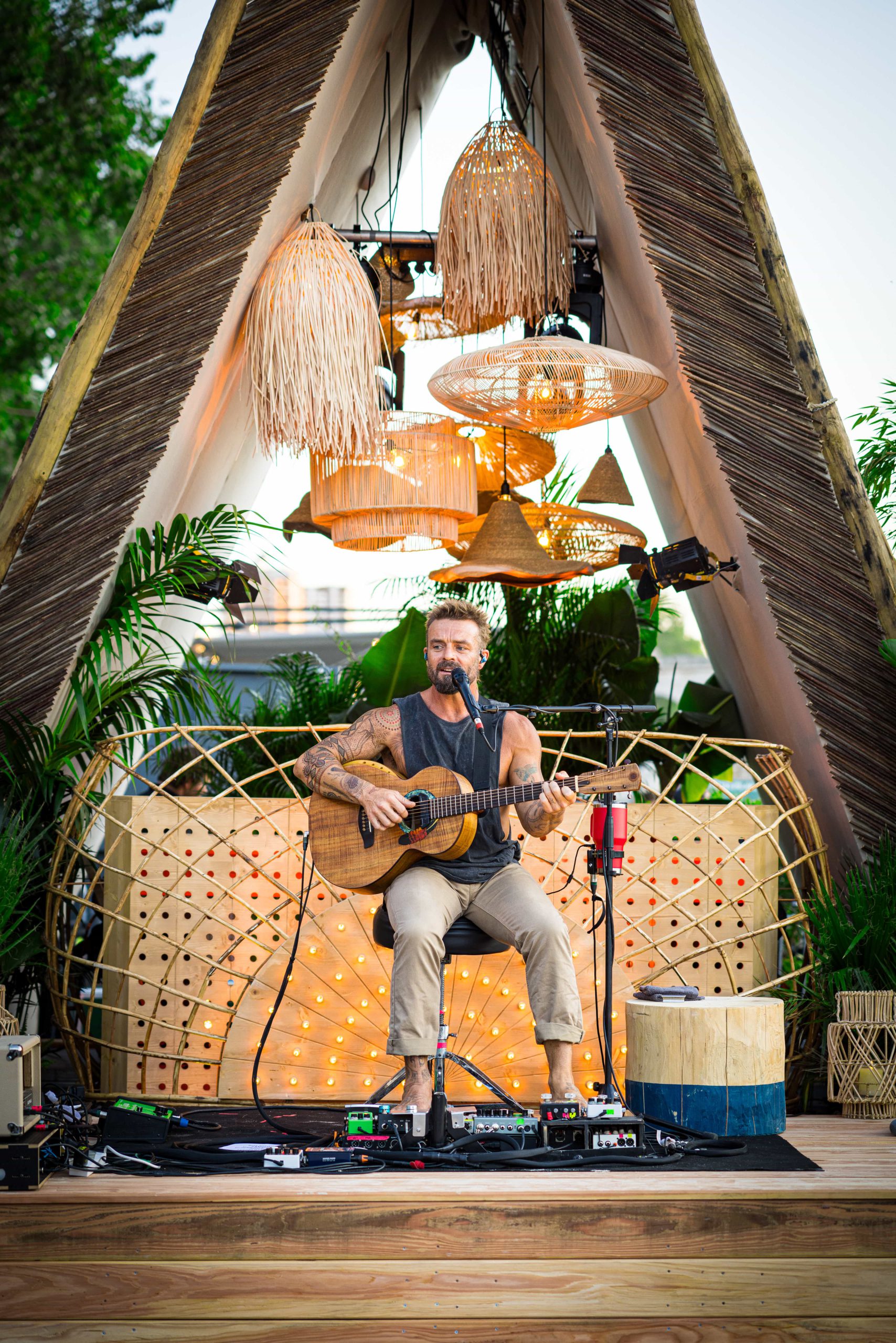 Corona Cero Activation - Backbone International